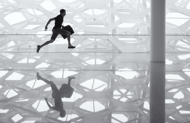 COAM - Contrato laboral en prácticas